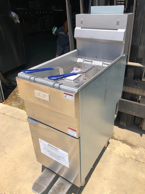 CES 40lb Fryer – T&K Restaurant Equipment